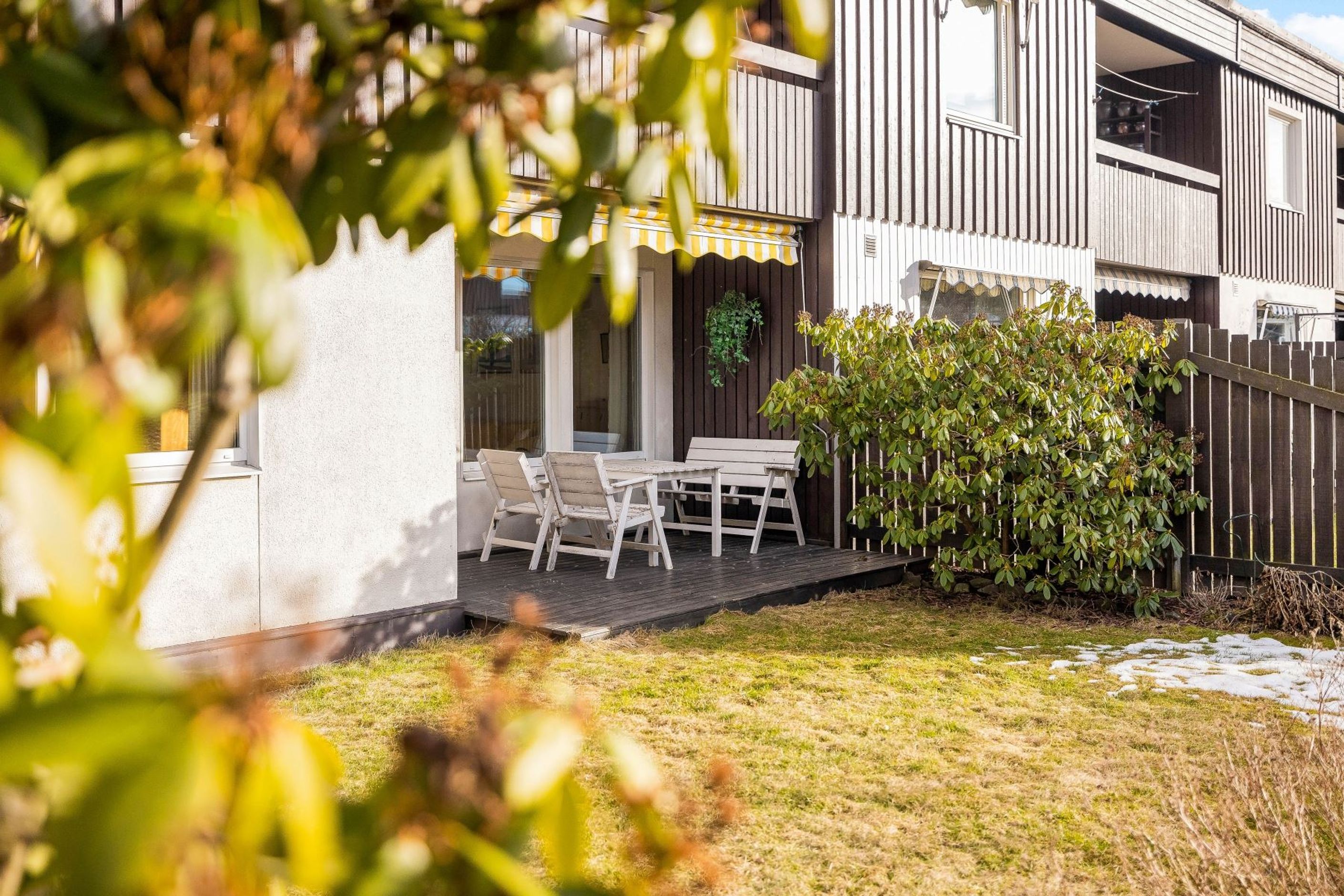 Gråhundsvägen 4 - Norra Sköndal, Sköndal - Radhus - HusmanHagberg