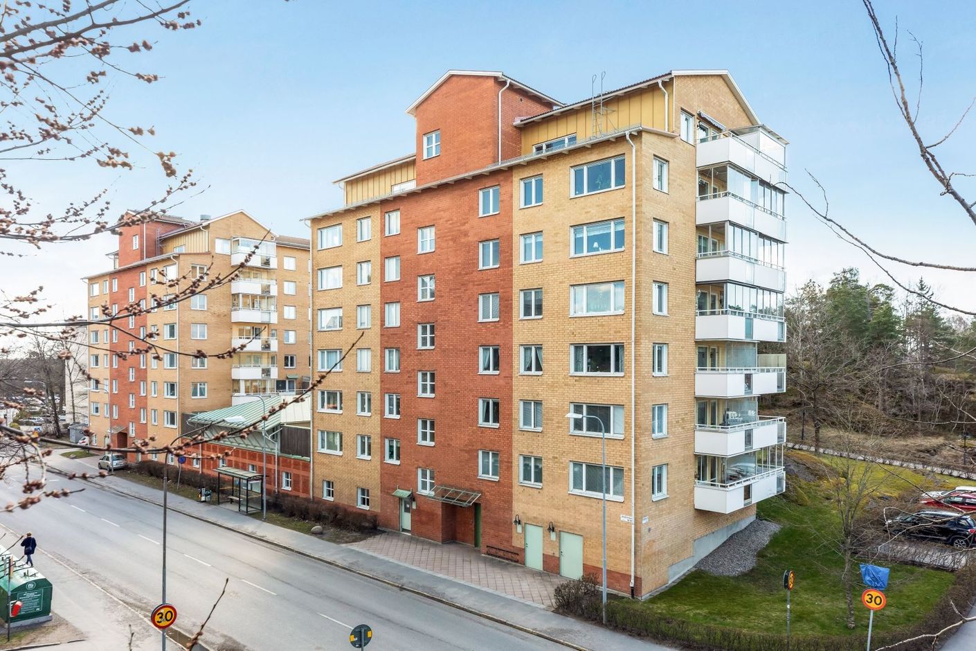 Sköndalsvägen 88, 6tr - Sköndal - Bostadsrätt - HusmanHagberg