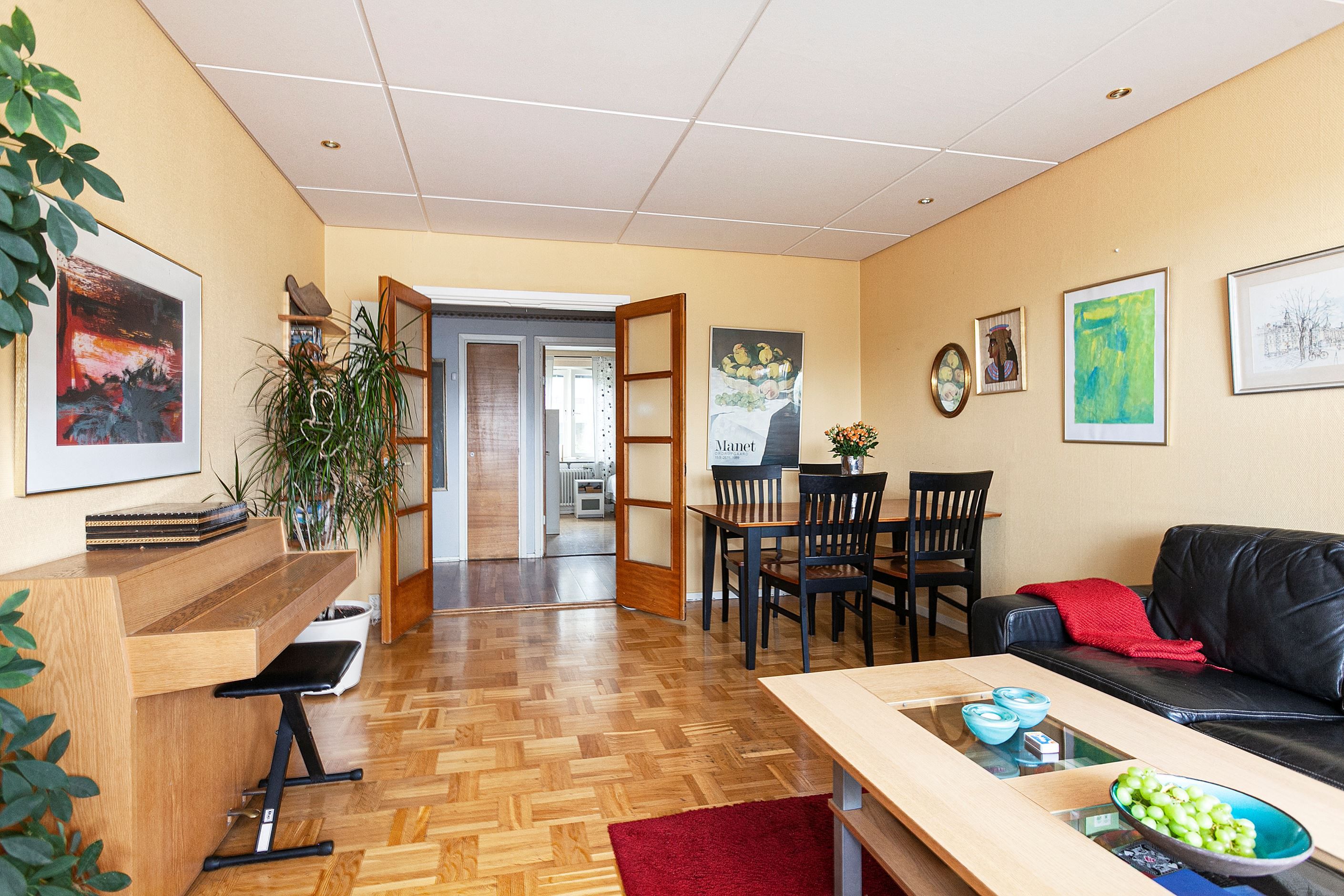 Välplanerad 3:a i populära Brf Malmgården! - Skånegatan 14B Eneborg 3 ...