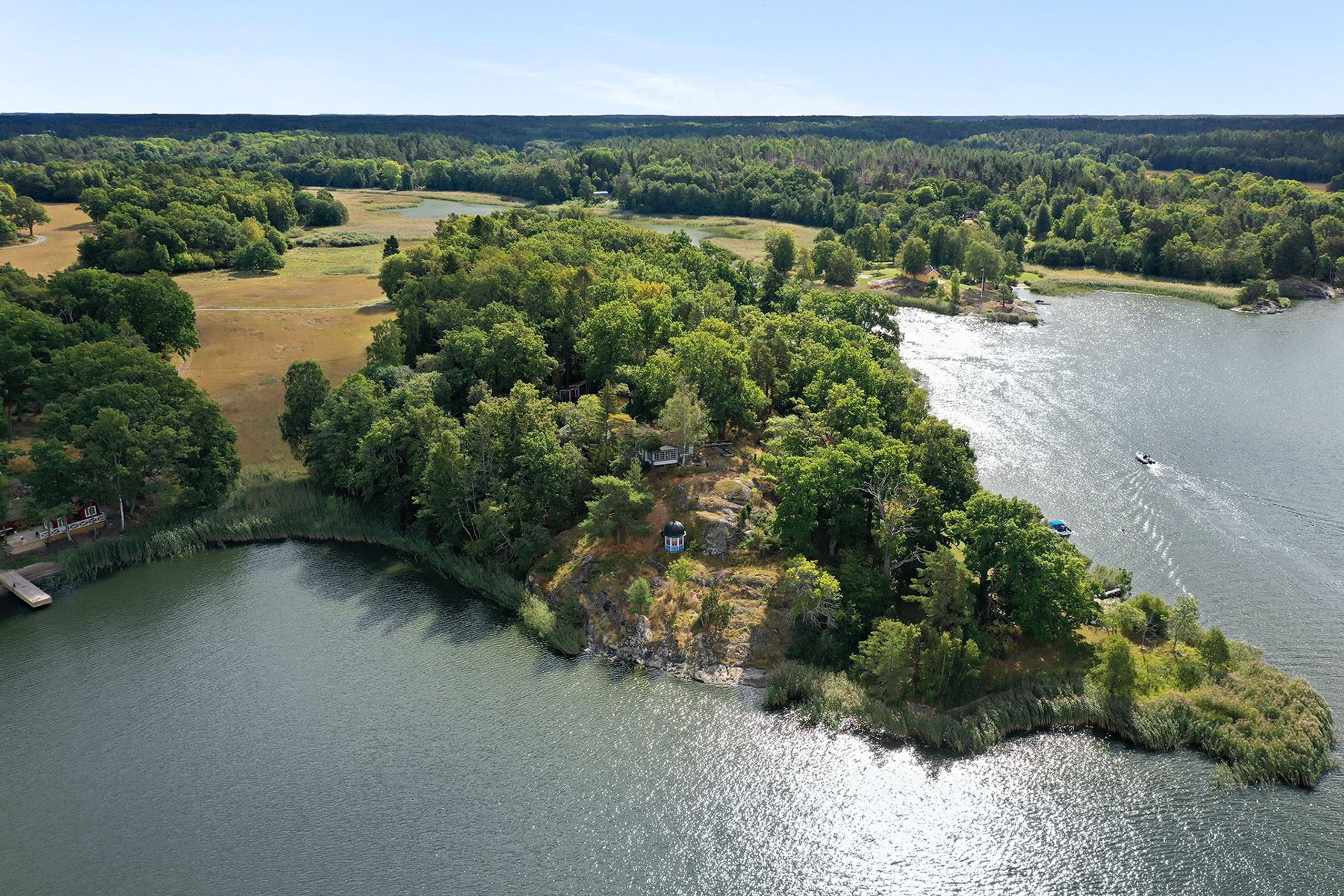 Väsbyströmsvägen 8 - Ängsvik - Oxön, Värmdö - Fritidshus - HusmanHagberg